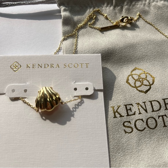 Kendra Scott | Jewelry | Kendra Scott Blush Pink Mother Pearl Brynne ...